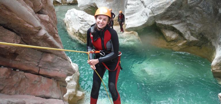 Apartahotel Valle de Rodellar - Rodellar, Huesca (Espagne)